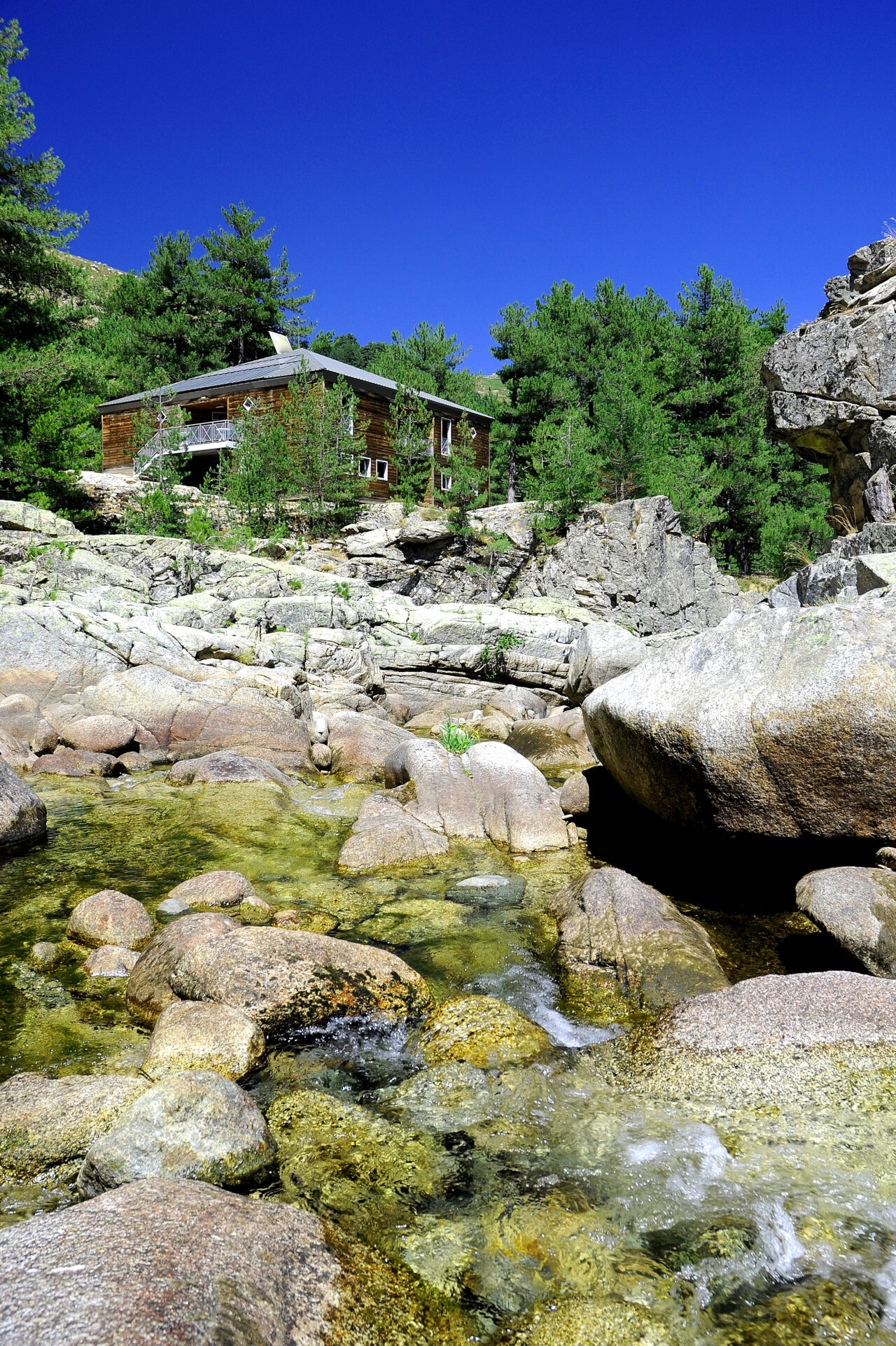 Le GR20 et Le Mare a mare - Office de Tourisme du Centre Corse